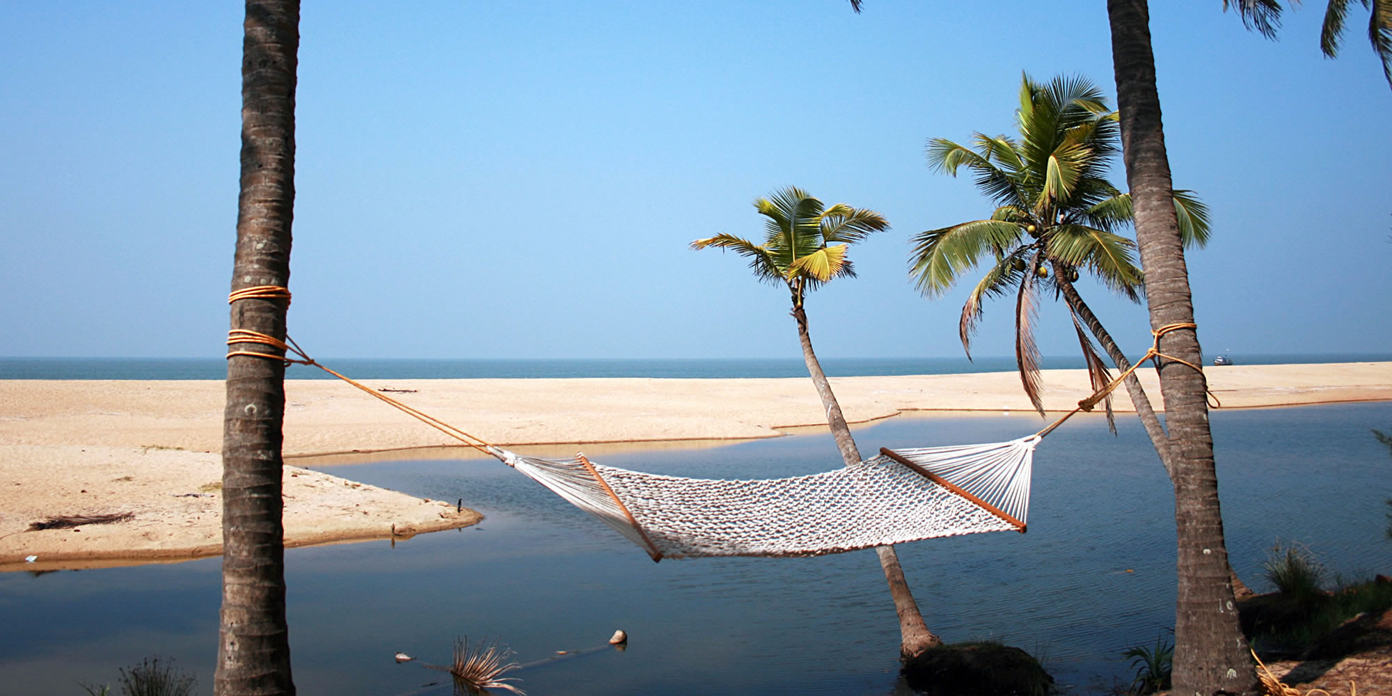 MAhout - Outstanding Hotels and Valued Advice